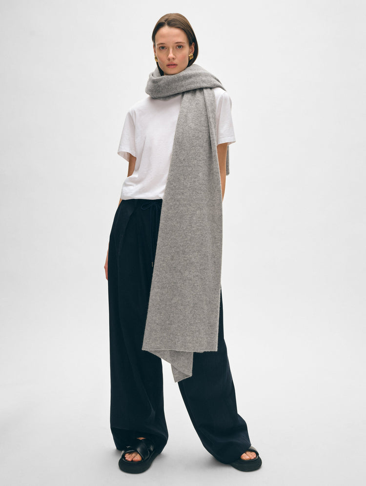 Go Your Own Way With The Cashmere Travel Wrap – White + Warren